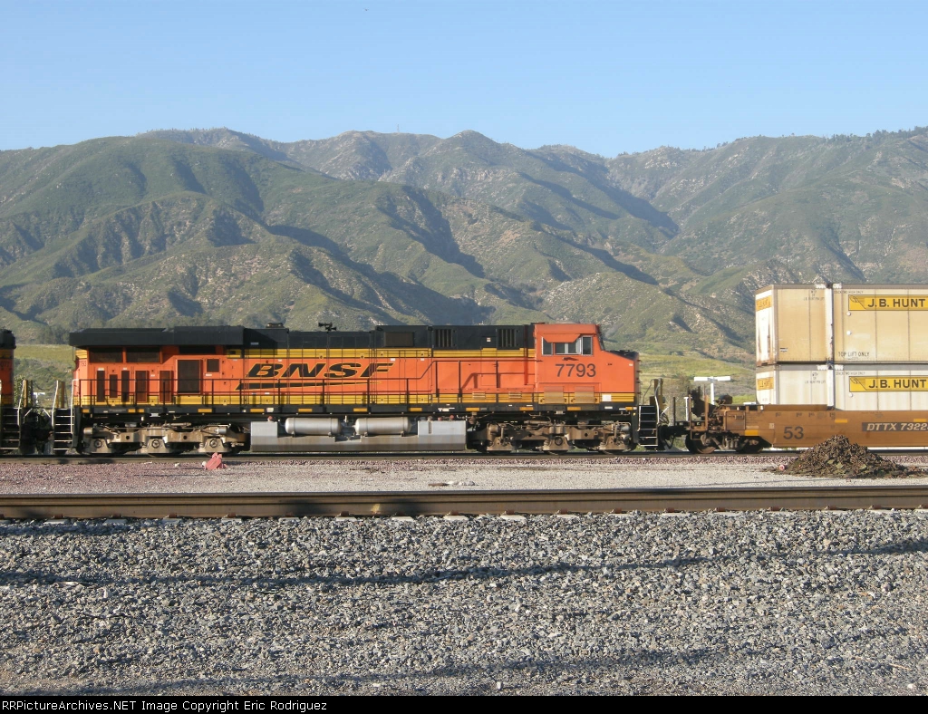 BNSF 7793